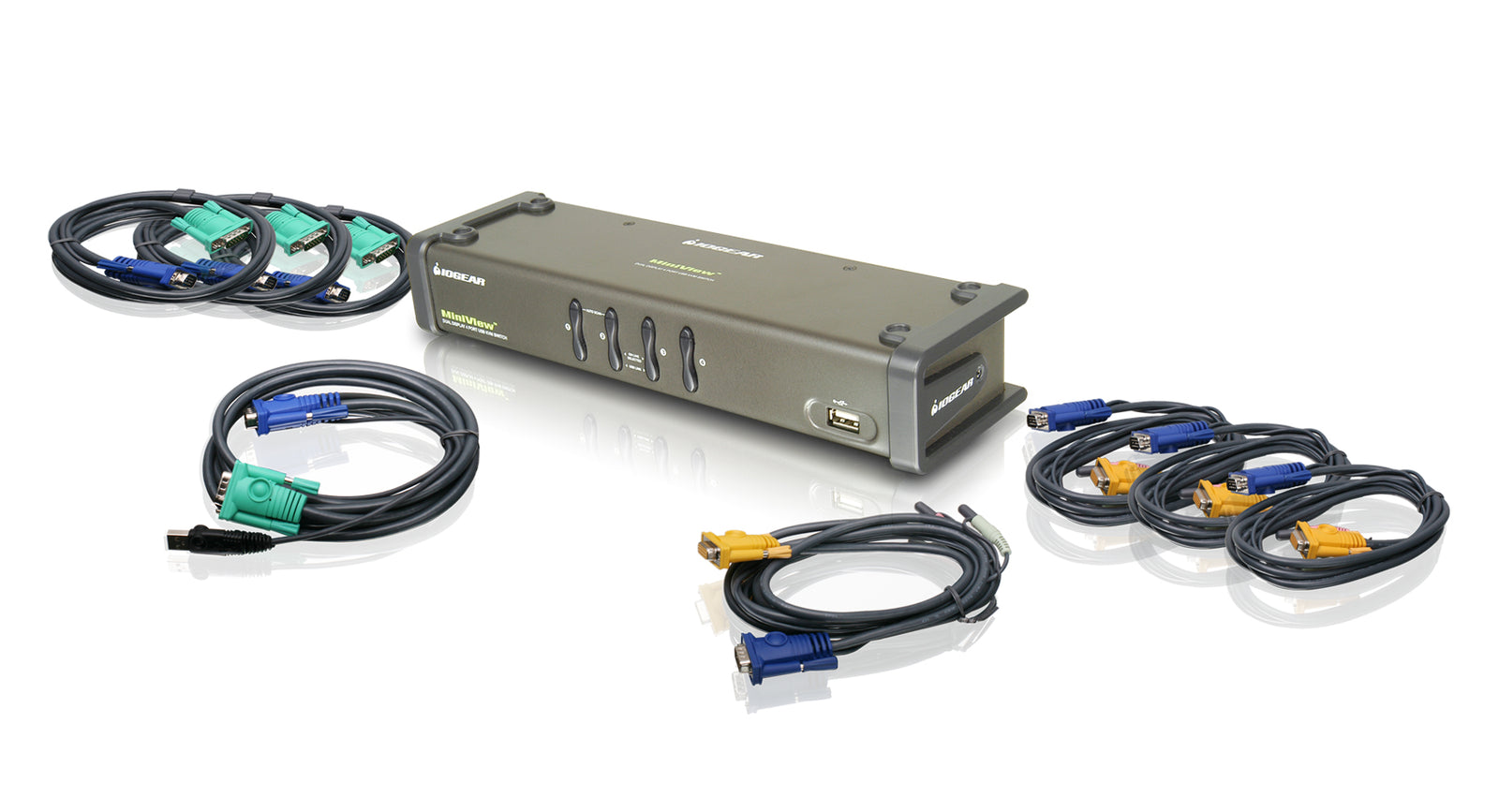 GCS1744 - IOGEAR 4-Port DualView USB VGA KVMP Switch with audio and ...