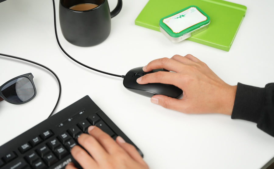 GME423TAA - IOGEAR 3-Button Optical USB Wired Mouse