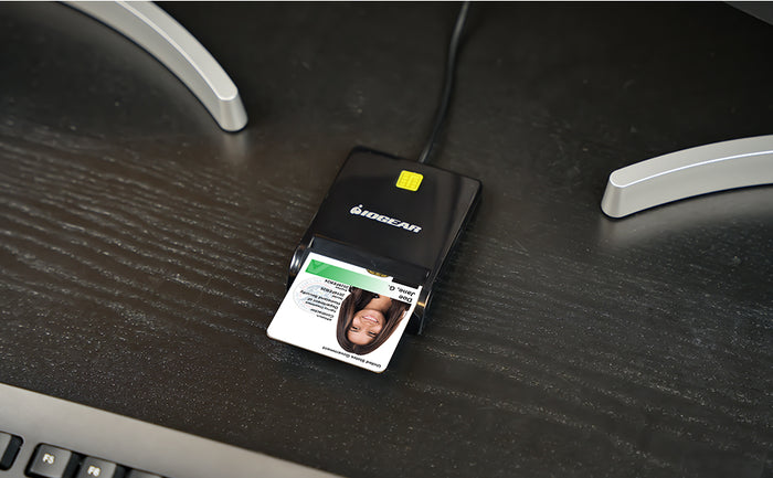 GSR212 - IOGEAR USB Common Access Card (CAC) Reader